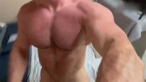 Muscle Daddy Exposes Feet Pleasures Hole And Wanks