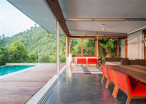 Marc Gerritsen S Naked House Exposes Its Insides To The Seafront