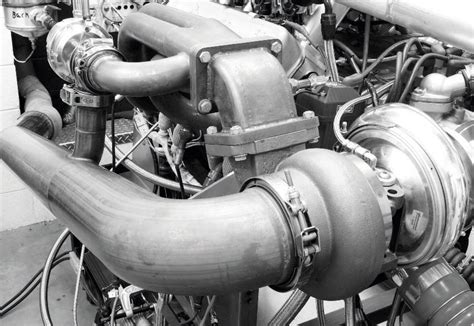 How To Build An LS Engine Cylinder Heads Camshafts And Induction LS Engine DIY