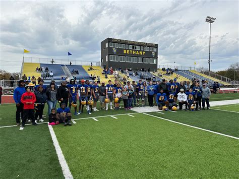 Swedes Fall On Sr Day To Friends Falcons