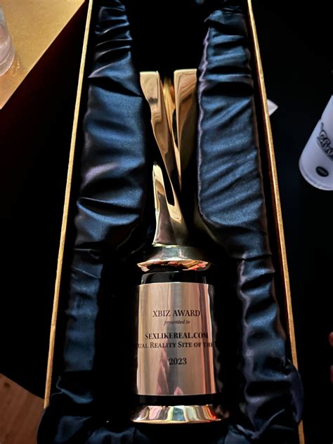 and the best virtual reality website goes to r webvr