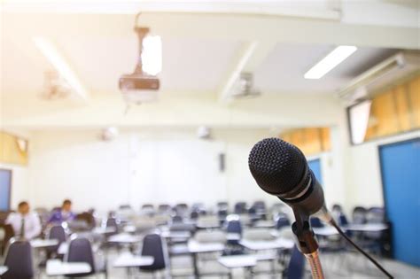 Premium Photo Microphone In Education Room