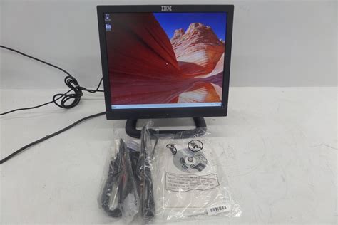 Ibm 17 Lcd Flat Panel Monitor 4943 17u