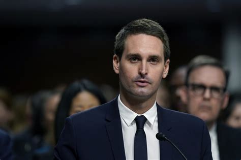 Snap Ceo Says 20 Million Us Teens Use Snapchat But Only 200000