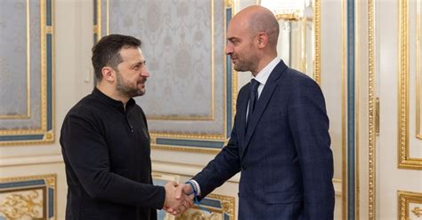 Франція відкрита до запрошення України в НАТО та підтримує план перемоги — міністр Hromadske