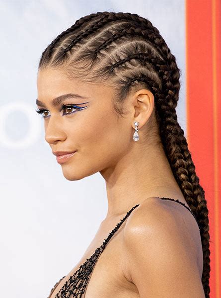 ۴۰ مدل جلو مو کوتاه و بلند ویژه خانم های مشکل پسند آموزشگاه رز سرخ