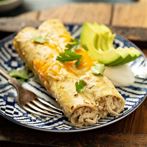 17 Best Chicken Thigh Casserole Recipes Everyone Will Love 🐔