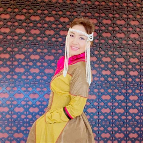 За хэдүүлээ амьдрал ахуйдаа хэрэгтэй өөрсдийнхөө амьдралд өөрчлөлт