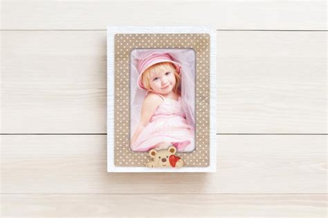 Ξύλινη κορνίζα Yoghi από 14 00€ Print Photos