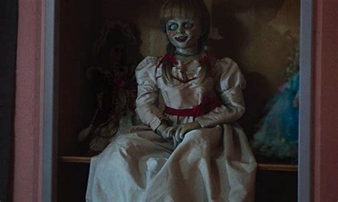 Verdadeira Boneca Annabelle Está Trancada Em Museu Há 50 Anos