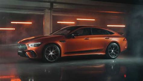 Mercedes Amg Gt 63 S E Performance Launched In India At Rs 3 30 Crore Key Handover By Lewis