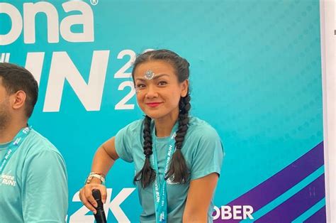 Konsisten Olahraga Lari Nirina Zubir Sampai Batasi Nongki
