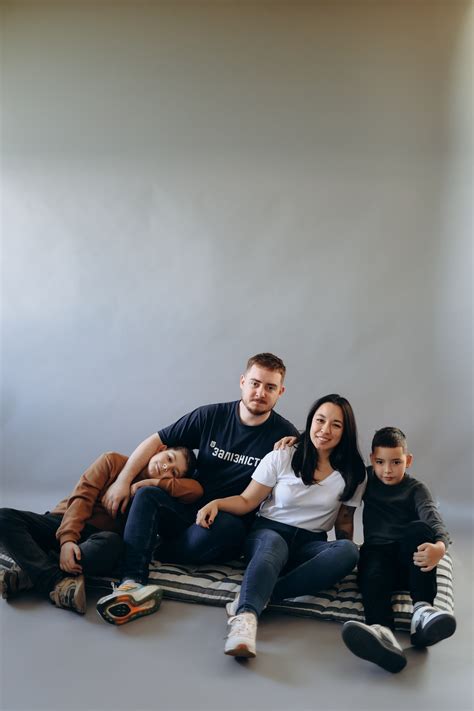 Nova Школа Репетитори онлайн Математика Українська мова Англійська