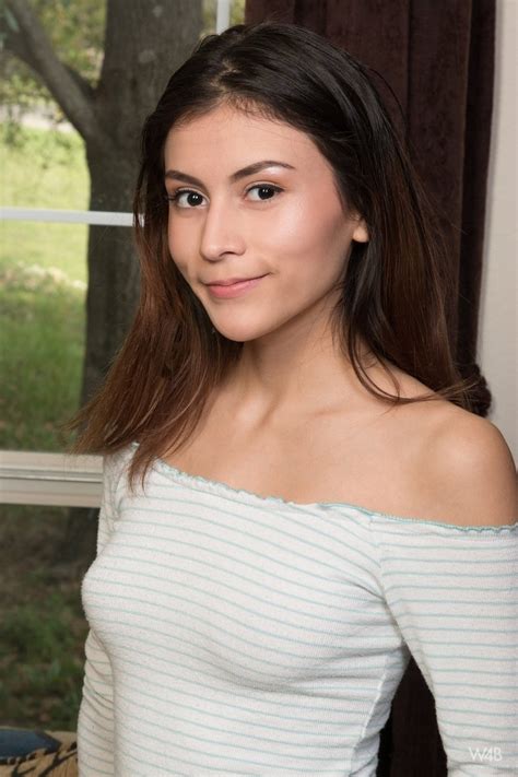 Amelia Pearl Porn Fan Community Forum