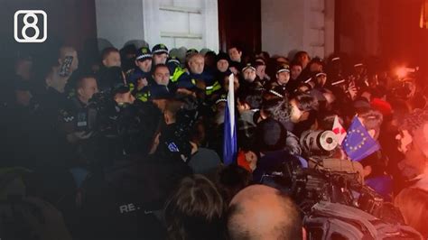 რა ხდება ამ წუთებში თსუ ს პირველ კორპუსთან Youtube