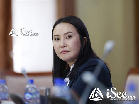 УИХ ын гишүүн Ч Ундрамын асуудлыг Ёс зүйн байнгын хороогоор хэлэлцвэл Уучлал гуйлгаж сануулга