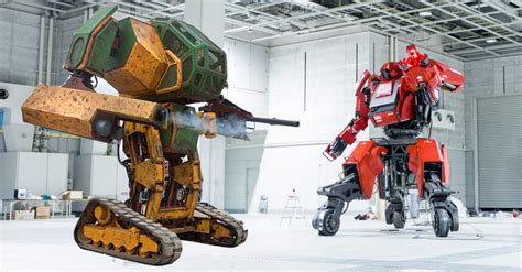 These Giant Fighting Robots Will Battle Next Month For World Supremacy Maxim