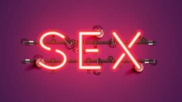 Can Having Regular Sex Delay The Onset Of Menopause Lets Find Out HealthShots