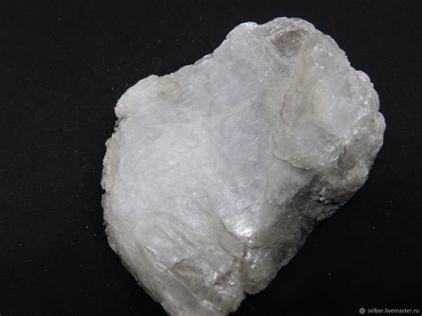 Коллекционный образец Белая слюда мусковит в интернет-магазине на ...