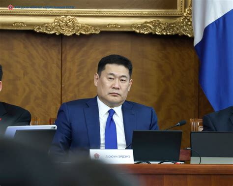 ФОТО УИХ дахь МАН ын бүлэг Ерөнхий сайдаар Г Занданшатарыг томилохыг дэмжлээ