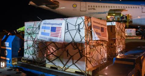 Llegaron A La Argentina Las 3500000 Dosis De Moderna Que Donó Estados