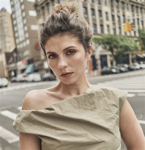 Emily Bader Age The Facts Behind Her Years