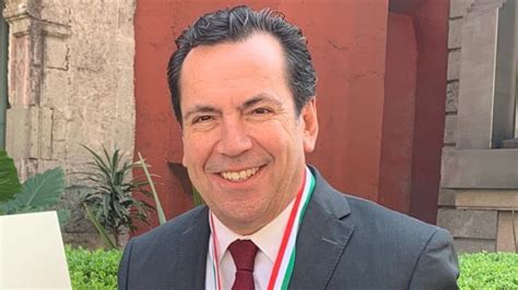 Eres Un Sex Symbol El Piropo Que Recibió Lalo Salazar De Una Famosa