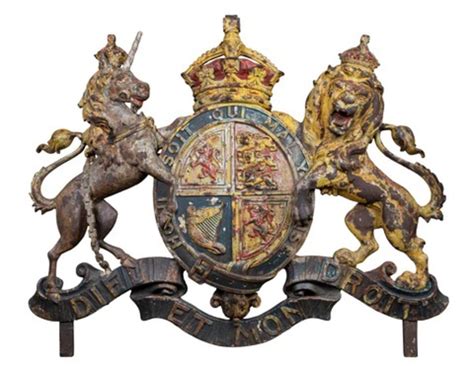 A Large Pair Of Cast Iron Royal Coat Of Arms 19th Century For Sale At