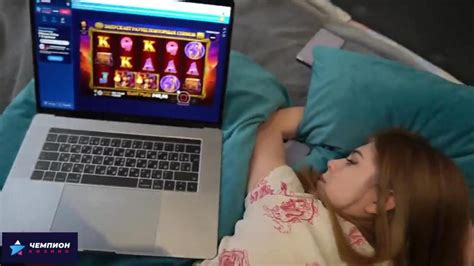 Step Sister Asked For A Massage And Started Sex