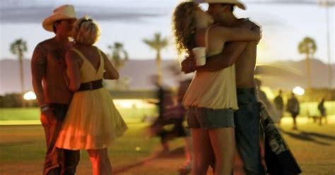 Invånare I Usa I Dag Har Mindre Sex än För Tjugo år Sedan I åldern 18