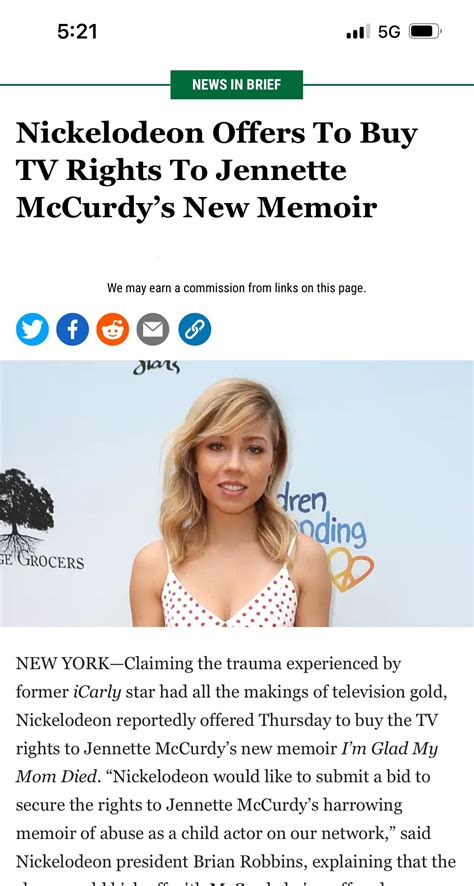Jennette Mccurdy Cleavage 2024