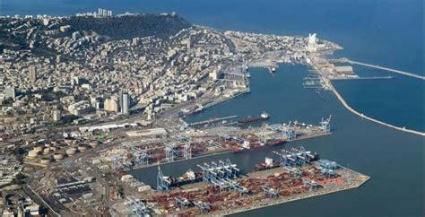 ЌЕ СЕ ГРАДИ НОВО ПРИСТАНИШТЕ ВО АЛБАНИЈА Гласот на Европа