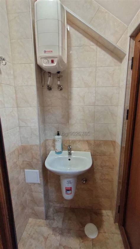 Продавам малка къща бункер Двуетажна къща 140 кв м РЗП Къщи Вили Център Видин ИМОТИ