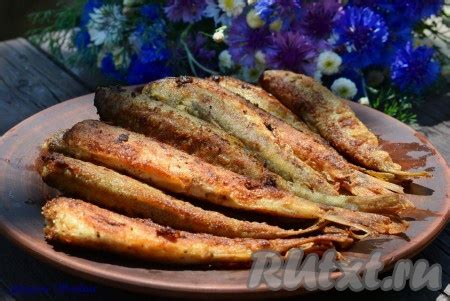 Корюшка, жареная на сковороде в муке: 10 фото в рецепте