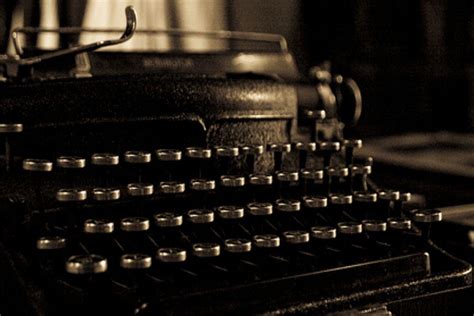 Typewriter Wallpapers Top Free Typewriter Backgrounds Wallpaperaccess