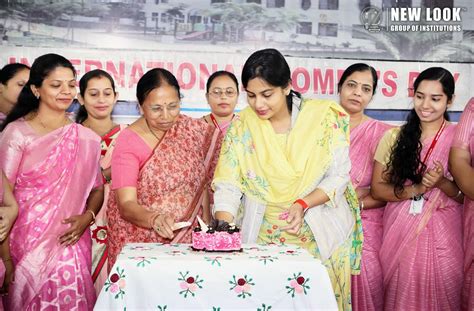 Newlookgirlscollege Its Festival Time So Fun And Frolic All Around