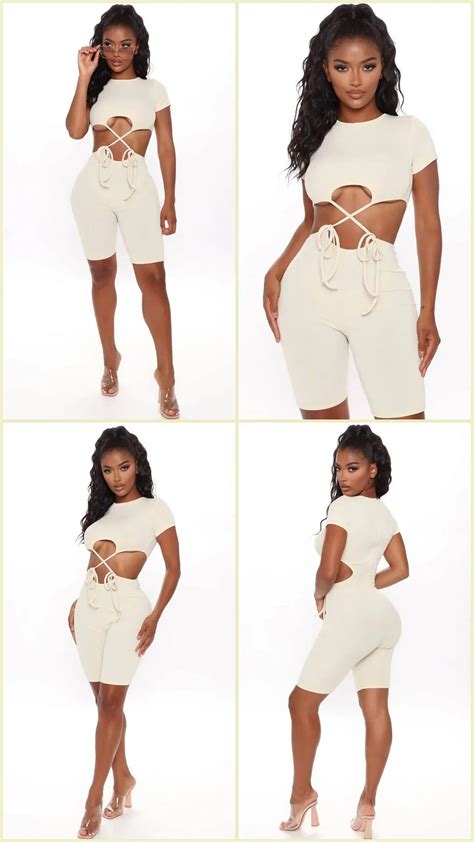 Sexy Collage Scrolller