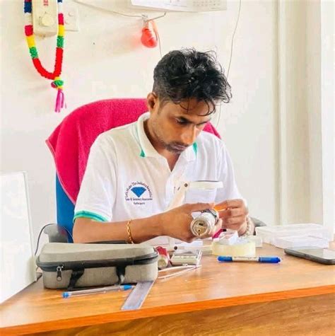 ගඟෙන් මතු උන සුපිරිම ඉල්ලම් පාර නිල්මැනික් Gemstones Srilanka මැණික් Shaphire මාතලේ