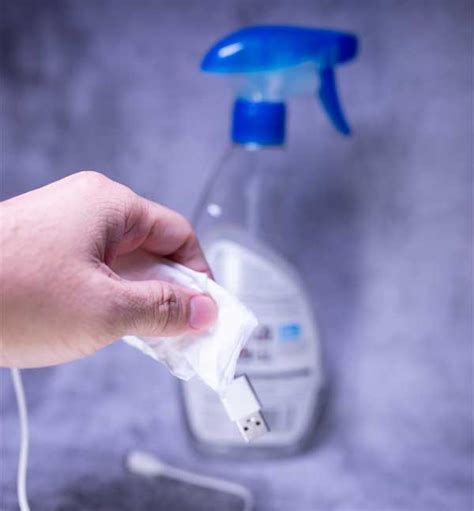 How To Clean Computer Ports And Cables A Quick Guide