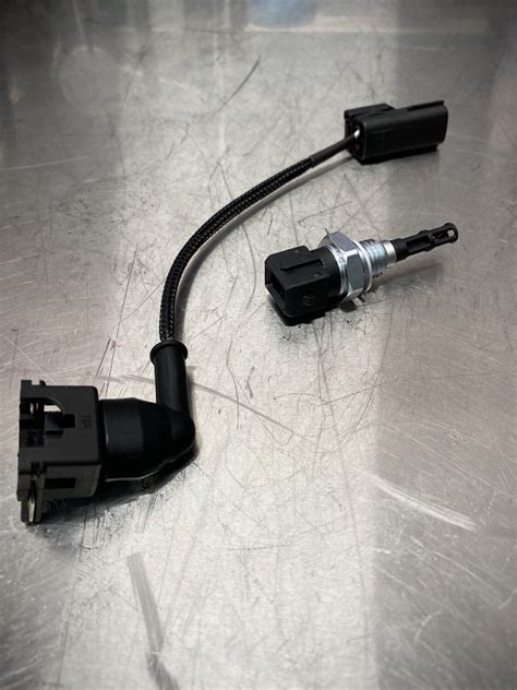 Dahtone Racing Rb26 Plug And Play Fast Response Iat Sensor