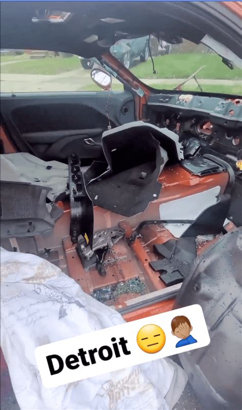 Dodge Challenger Srt Hellcat Stripped Down To Its Soul Hard Times Call For Thorough Thieves