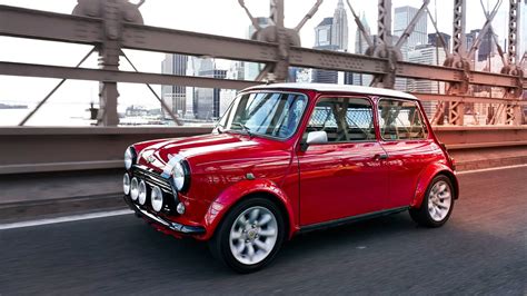 Classic Mini Gets Electric Powertrain For The 2018 New York Auto Show