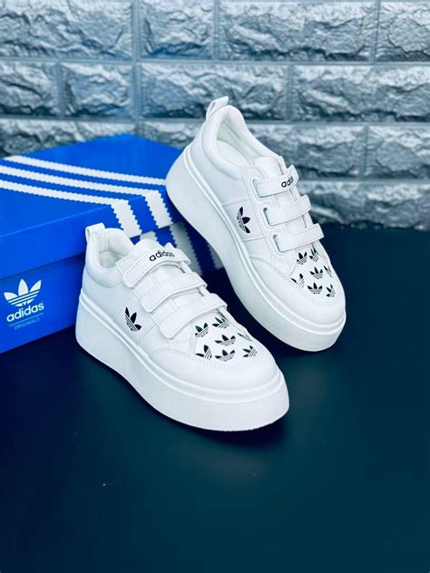 Женские Кроссовки Adidas Белые Кожаные Кроссовки Адидас Жіночі Кросівки ...