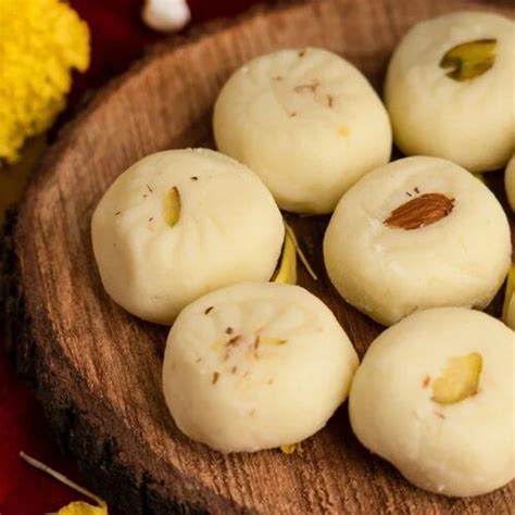 Creamy Fresh Round Soft Mawa Peda For Human Consumption Certification Fssai At Rs 500 In Amreli