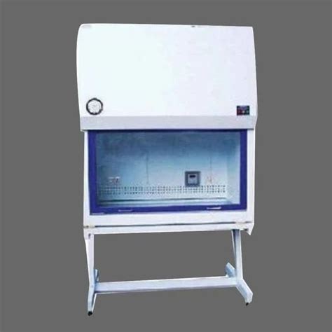 230 V Uv Biological Safety Cabinet For Medical Industry At ₹ 18000