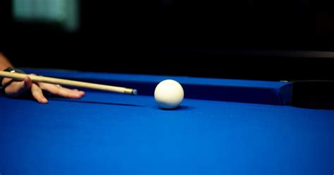 Carbon Fiber Versus Wood Pool Cue 2023 Which Is Perfect