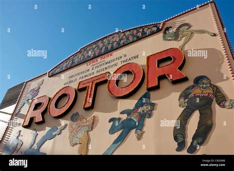The Rotor Ride In Luna Park Sydney At Milsons Point North Shore