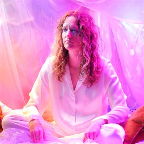 Auren Le Clip De Au Bord De La Nuit Paris Move