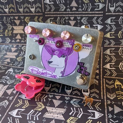 Sex Cult Friends Bambee Fuzz And Treble Booster Minimal Reverb Uk