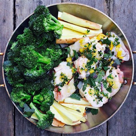 Aip One Dish Chicken Thighs With Sweet Potato And Broccoli